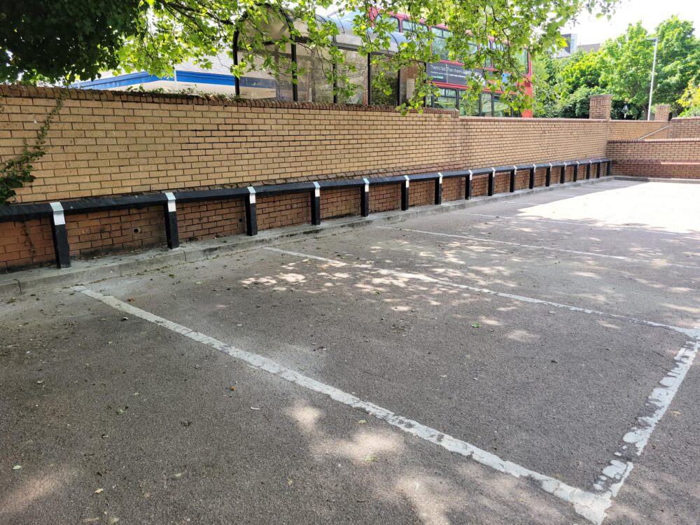 Knee Rail Fencing | Plastecowood
