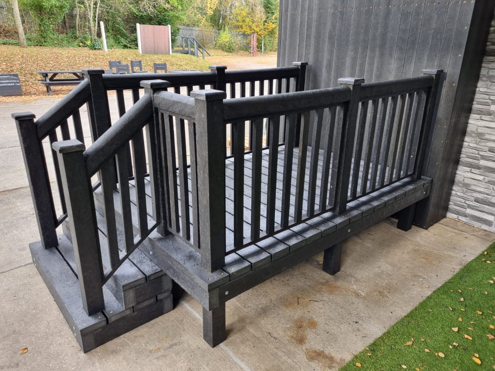 Recycled Plastic Boardwalks and Walkways | Plastecowood