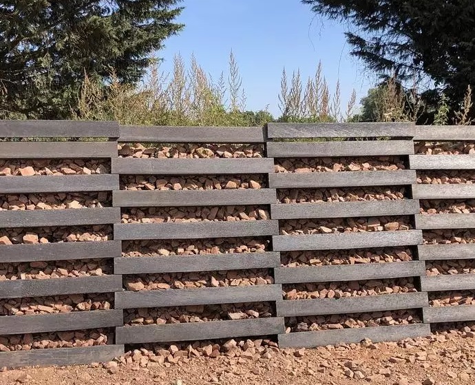 Plastic Crib Retaining Wall | Plastecowood
