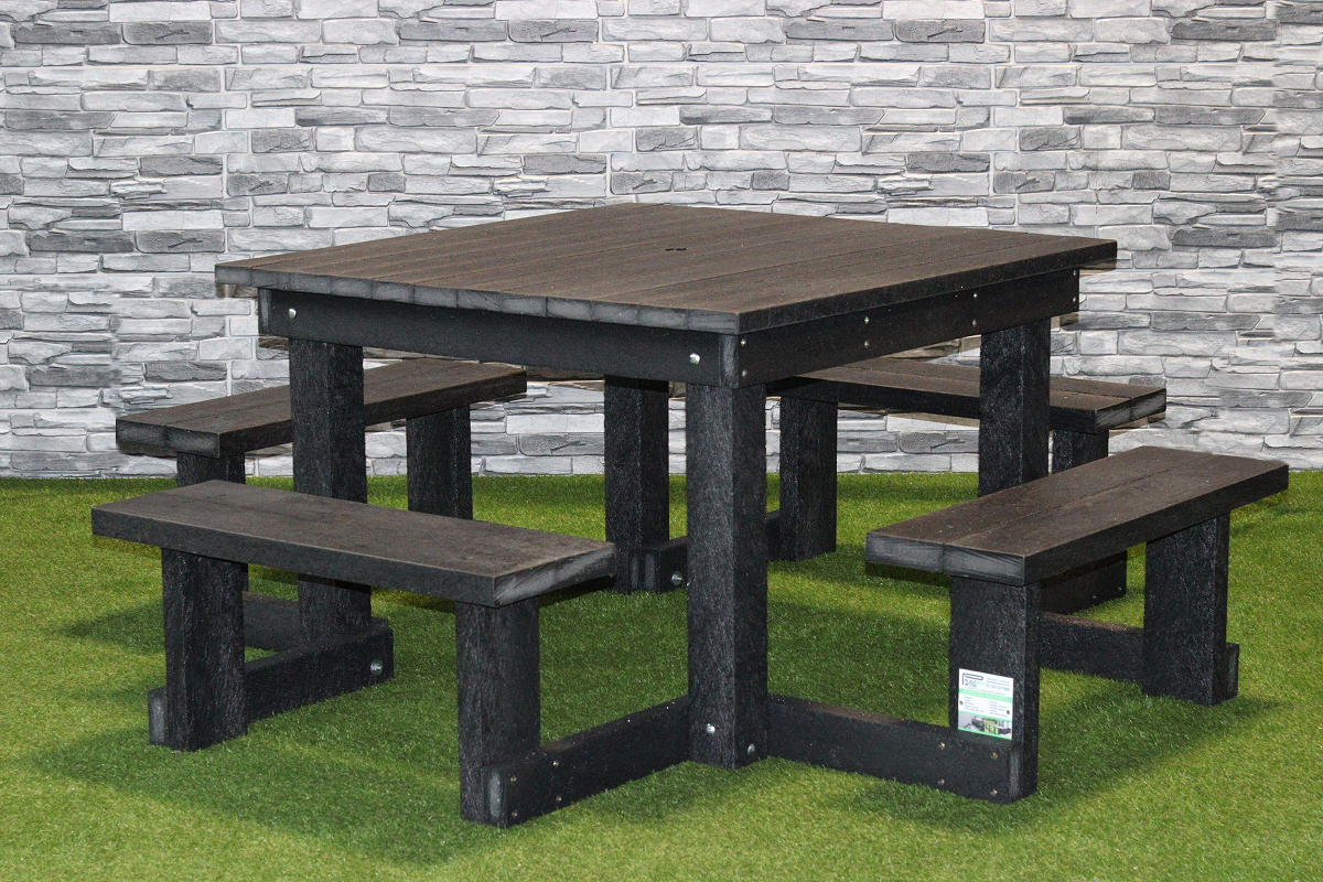Recycled Plastic Picnic Tables & Benches | Plastecowood